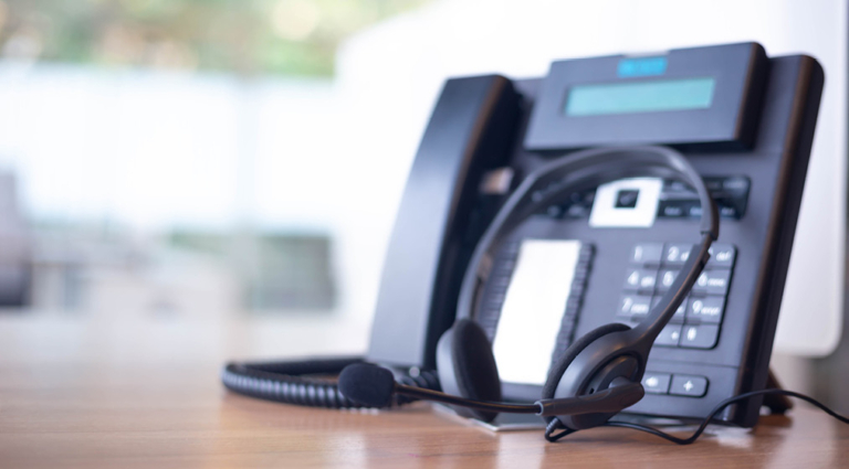 How To Choose The Best VoIP Phone - Elite Group
